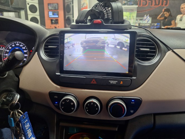 התקנת מולטימדיה NIPPON MAX Z יונדאי i10 שנת 2019 - אורן מערכות